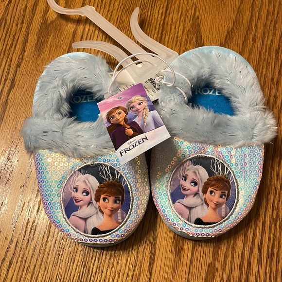 Disney | Shoes | Disney Frozen Elsa And Anna Slippers | Poshmark